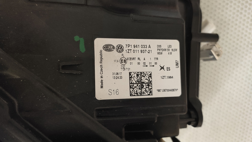 7P1941033A Фара левая Volkswagen Touareg VAG | Запчасти на DRIVE2