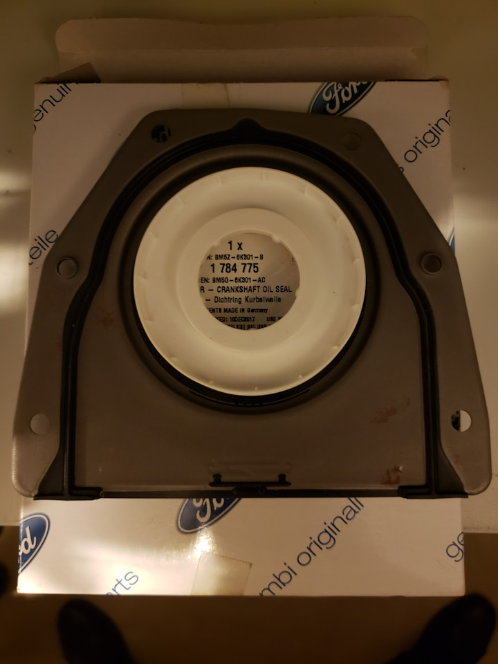 1784775 Сальник к/в задний в сборе / 1,25-1,6 Zetec-S/Duratec/Ecoboost ...