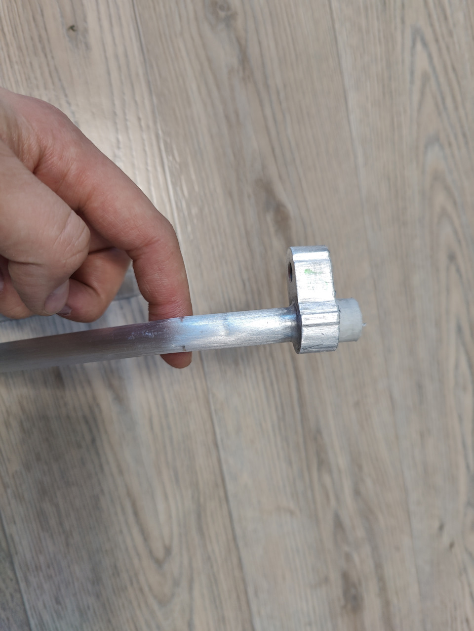 Подготовка к отрыву кузова(Трубки заднего кондицинера) — Land Rover ...