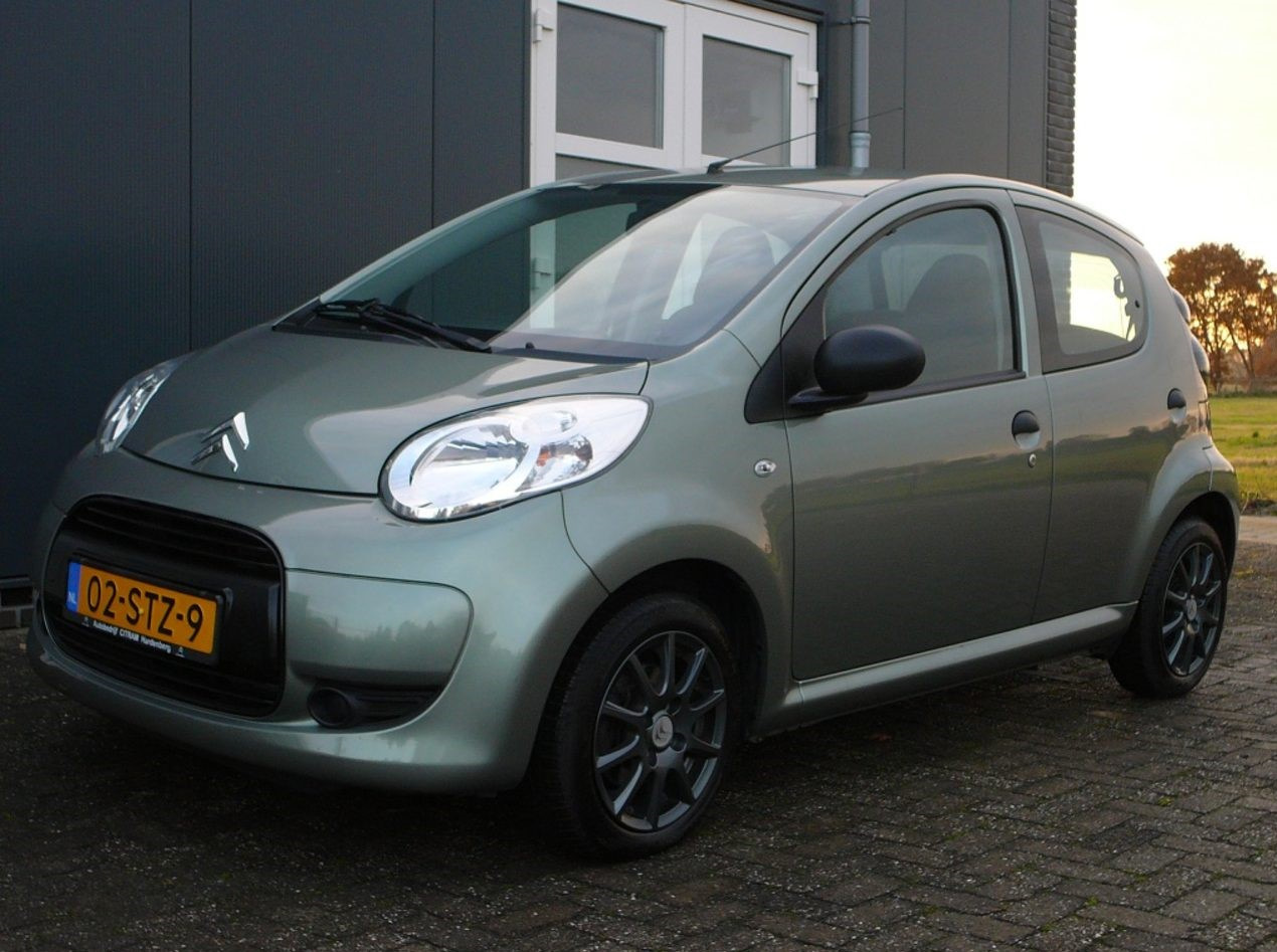 Подкраска сколов. Коды краски citroen c1/ peugeot 107 — Citroen C1 (1G ...