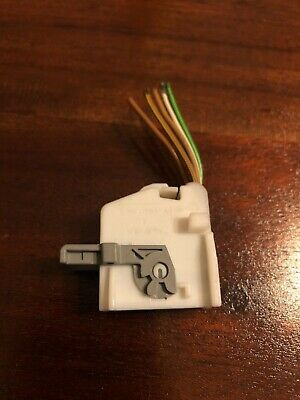 пины и коннекторы (разъемы), используемые в Mercedes — Mercedes-Benz ...