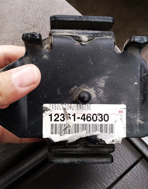 1236146030 ПОДУШКА ДВИГАТЕЛЯ TOYOTA LEXUS | Запчасти на DRIVE2