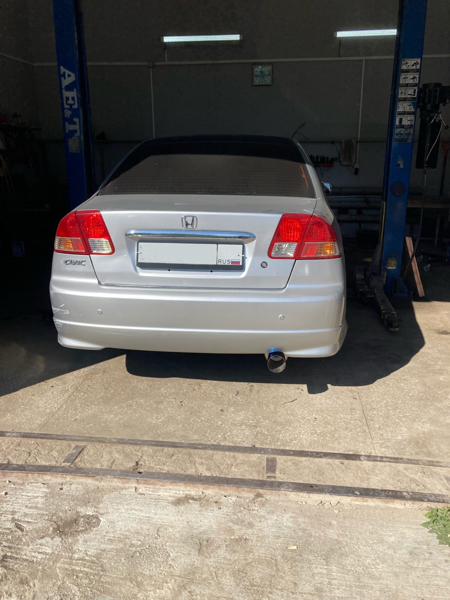 Прямоток HKS — Honda Civic (7G), 1,5 л, 2005 года | тюнинг | DRIVE2