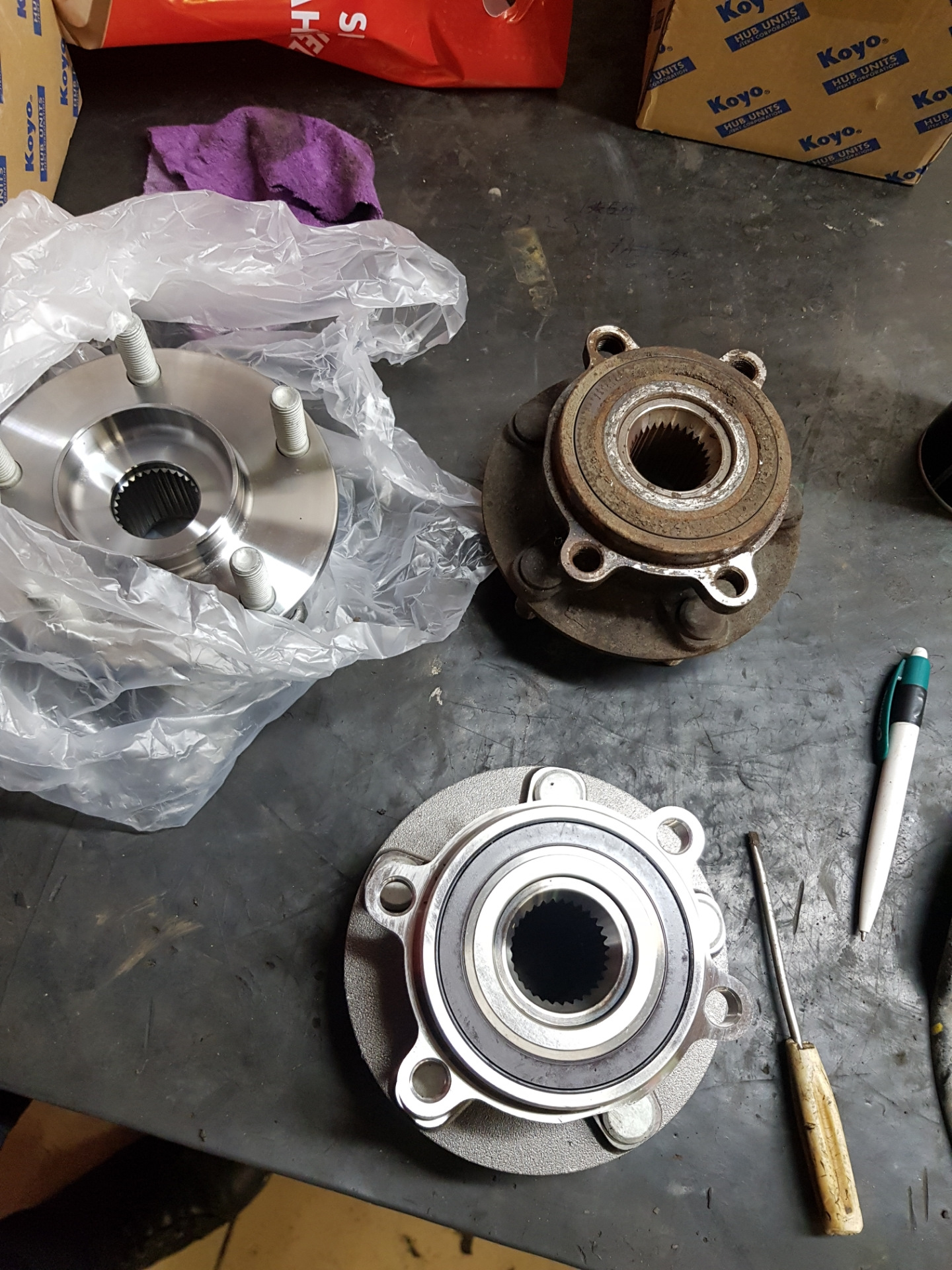Передние ступичные подшипники — Mazda CX-5 (1G), 2,5 л, 2013 года ...