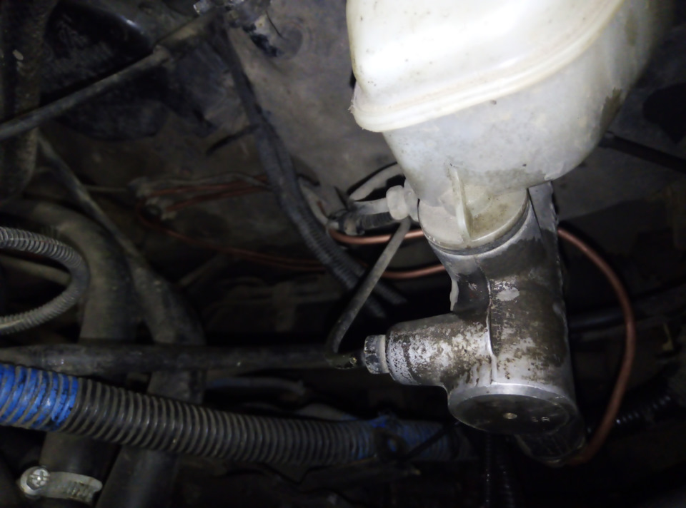 Задние тормозные трубки Elantra XD GL — Hyundai Elantra (3G), 1,6 л ...