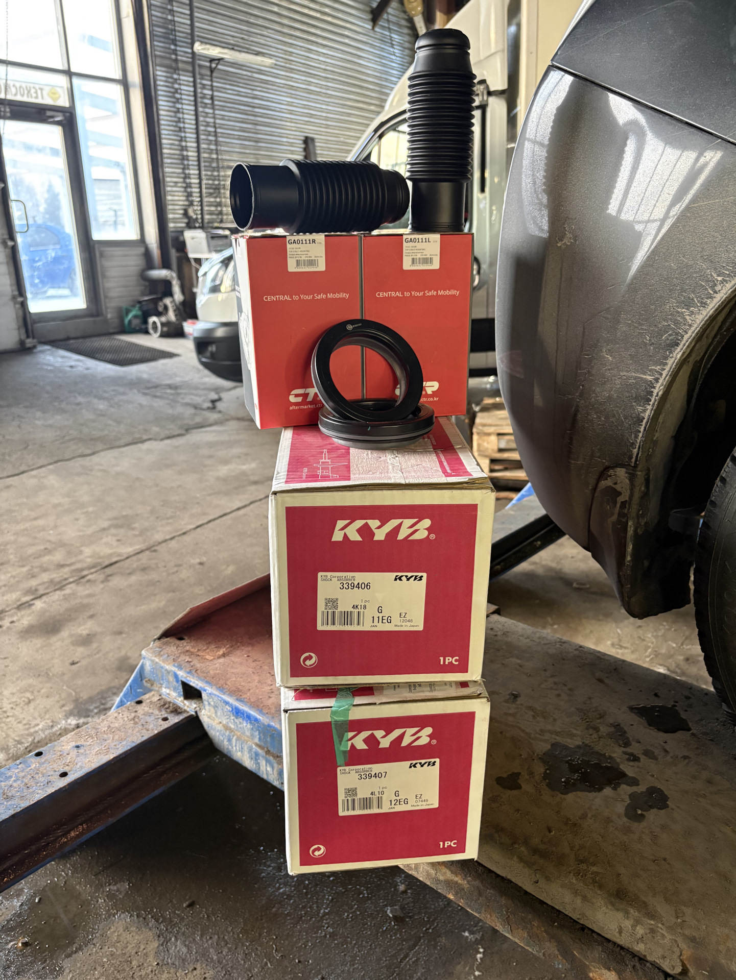 Пришли холода, а с ними стуки — Nissan Leaf (1G), 2017 года | запчасти ...