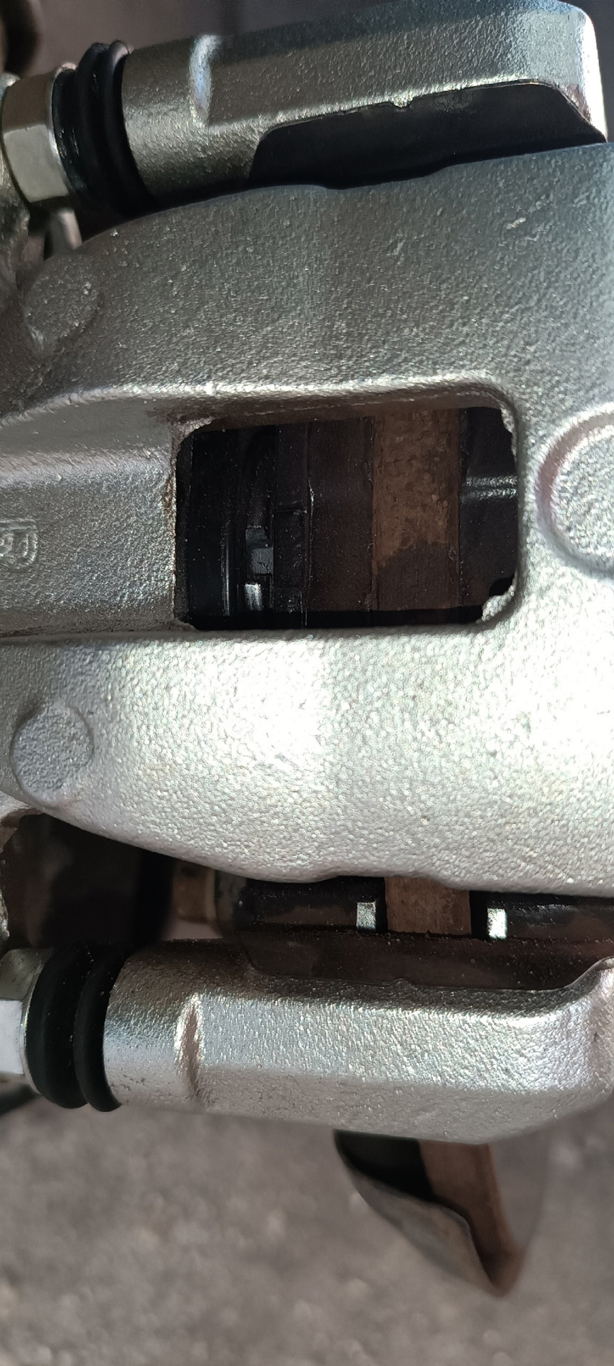 583101RA30 Тормозной суппорт KIA HYUNDAI | Запчасти на DRIVE2