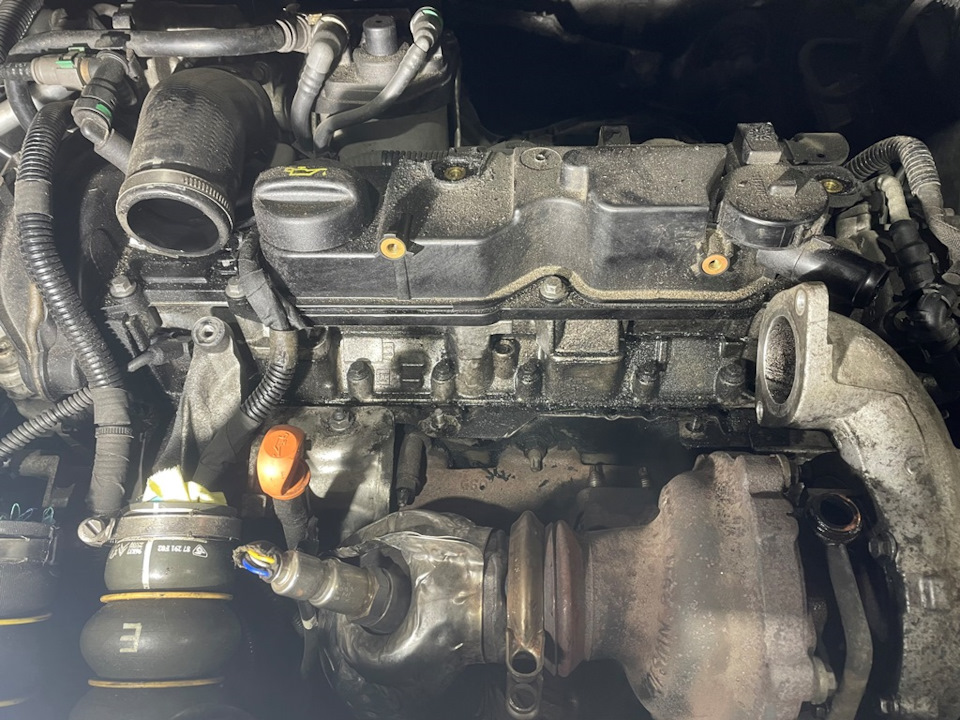 Переуплотнение постели распредвала, замена прокладок теплообменника ...