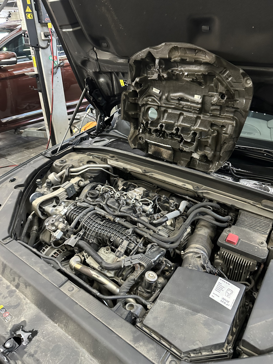 Визит в М1 — Volvo V90 Cross Country, 2 л, 2019 года | визит на сервис ...