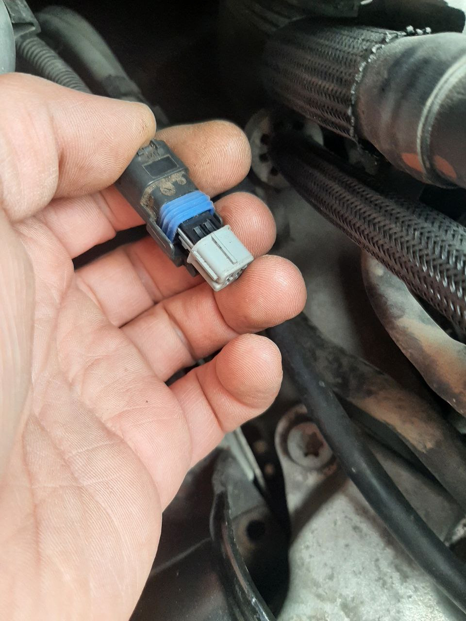 Ошибка u1213, u1313 (c1330) — Peugeot 308 (1G), 1,6 л, 2011 года | поломка | DRIVE2