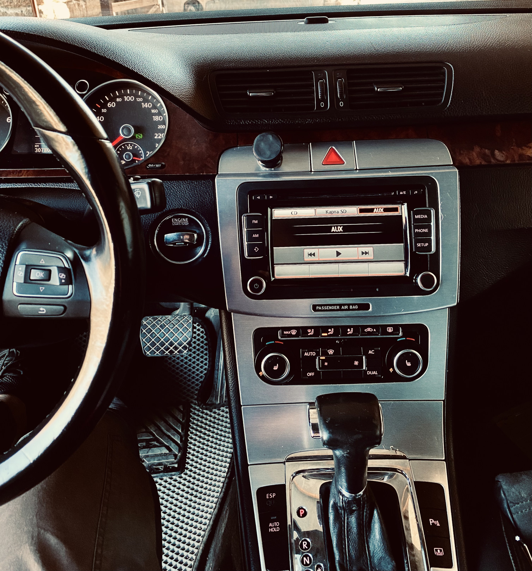 Замена RCD 500 на RCD 510 BOSCH — Volkswagen Passat B6, 2 л, 2006 года ...