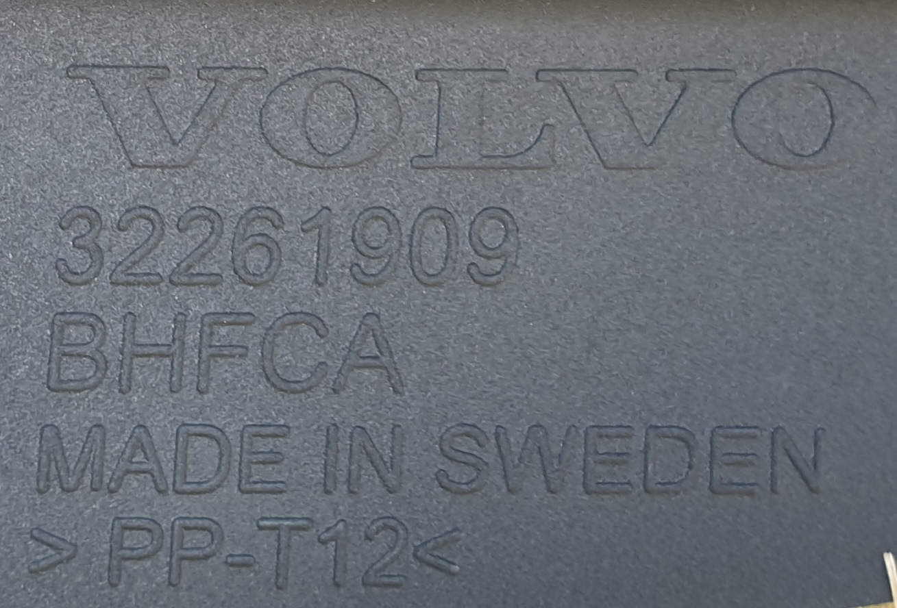 Дополнительные подкрылки — Volvo XC60 (2G), 2 л, 2018 года | аксессуары ...