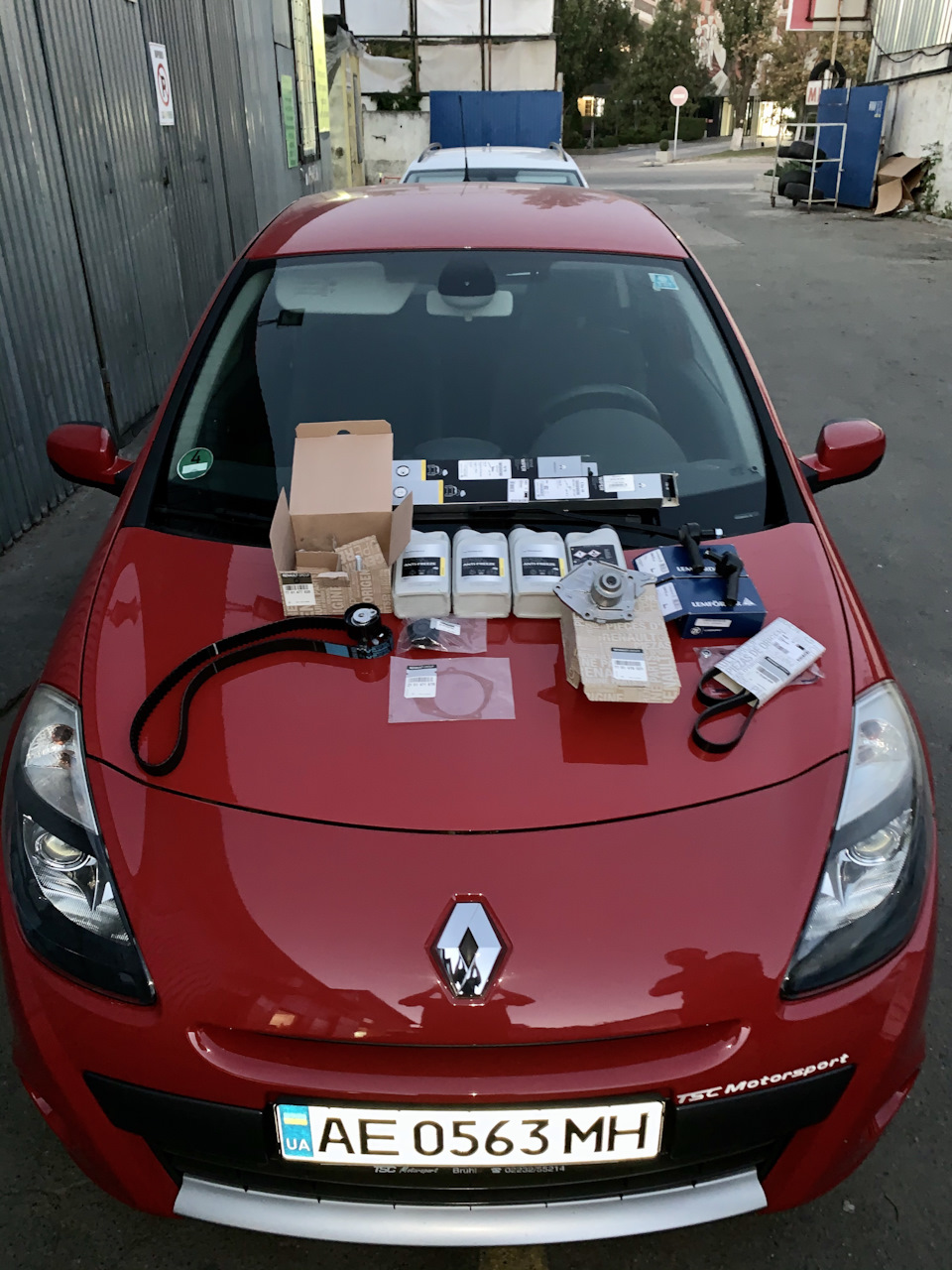 Замена ГРМ с помпой Clio III 1.5dci — Renault Clio III, 1,5 л, 2010 ...