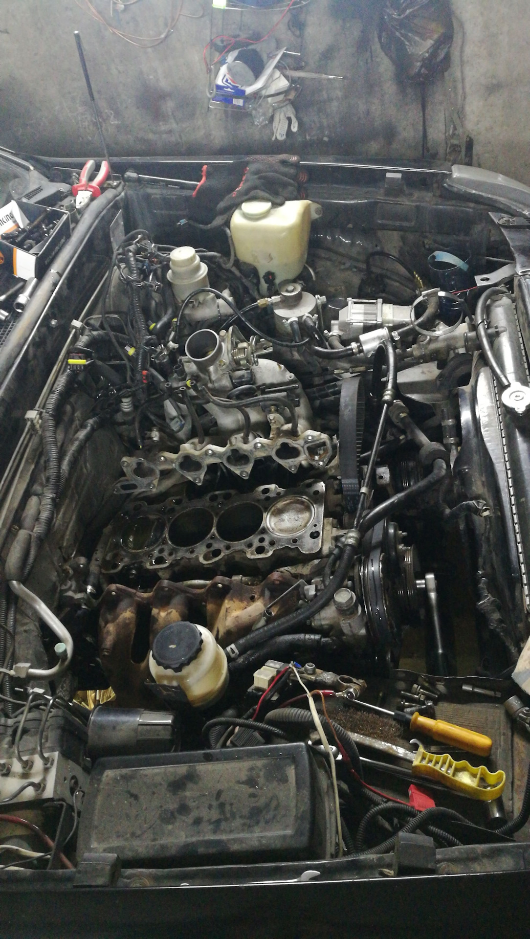 Опять грм провернуло, капиталка вперед — Derways Aurora, 2,4 л, 2008 ...