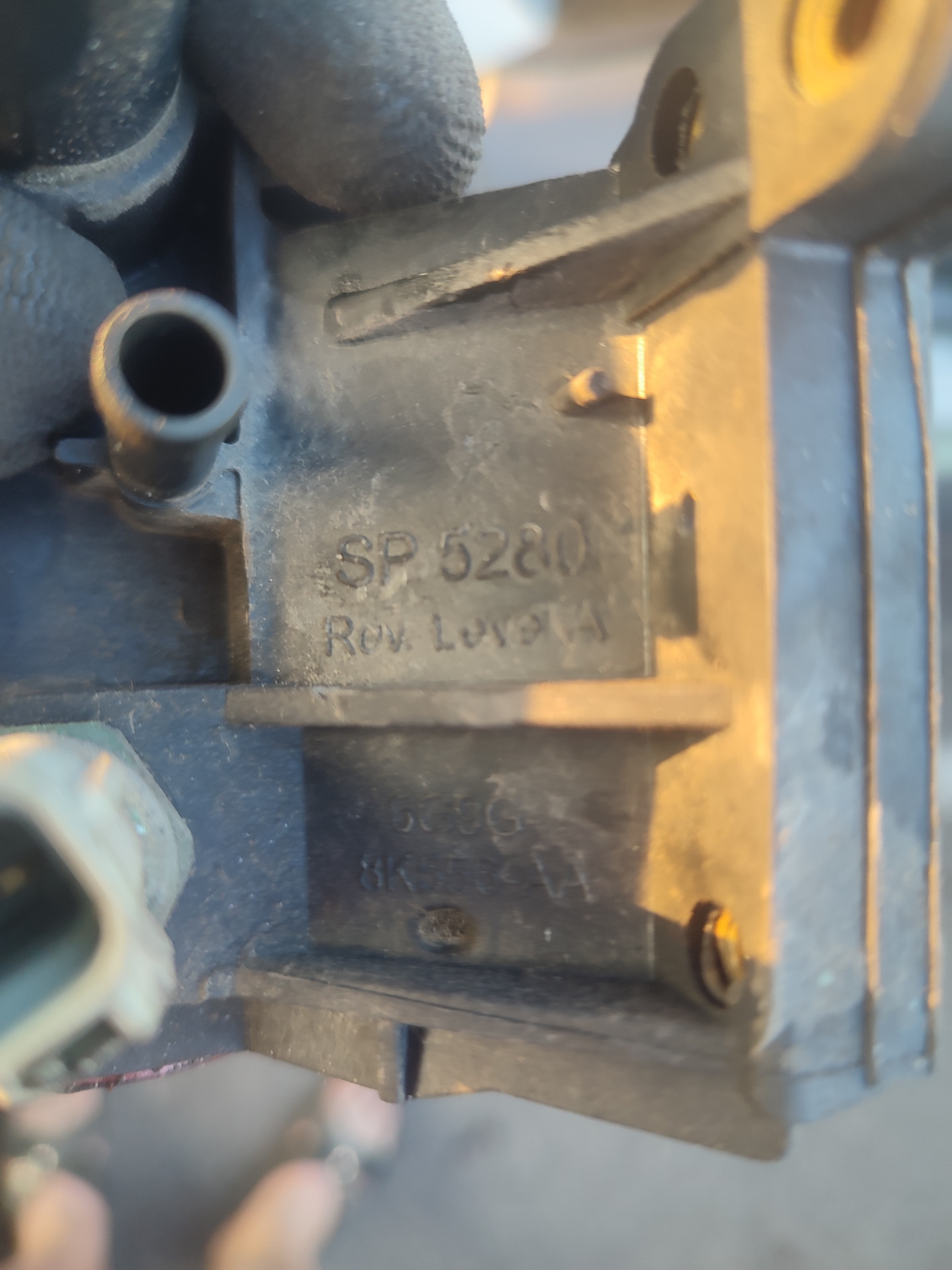 Замена фланца(тройника)охлаждения — Ford Mondeo IV, 2 л, 2011 года ...