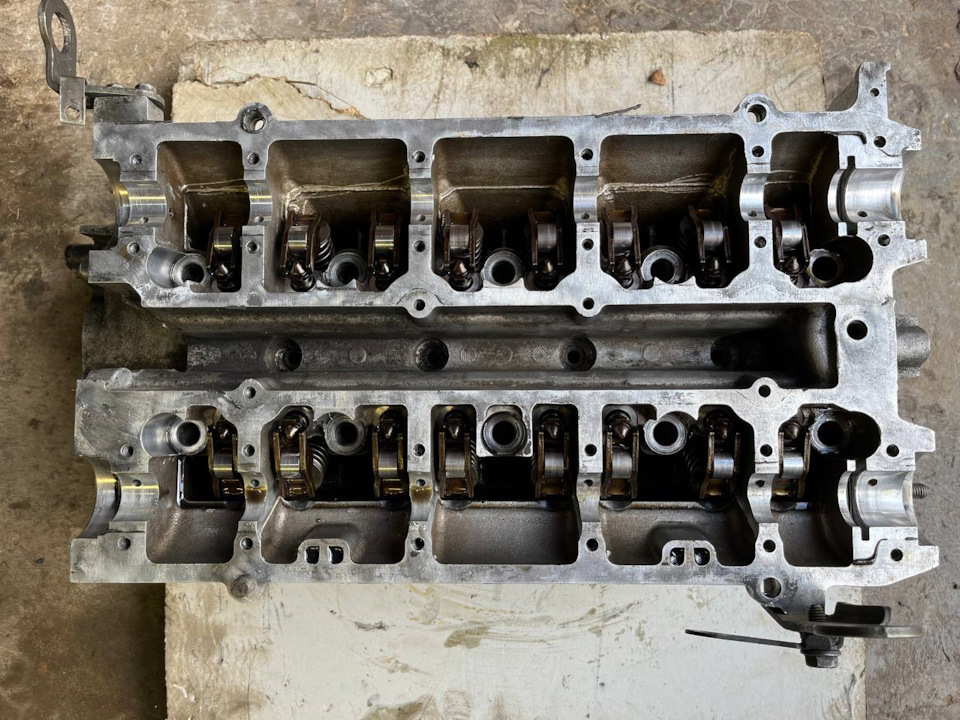 Разница ГБЦ F4R\F5R. — Renault Laguna II, 2 л, 2005 года | своими ...