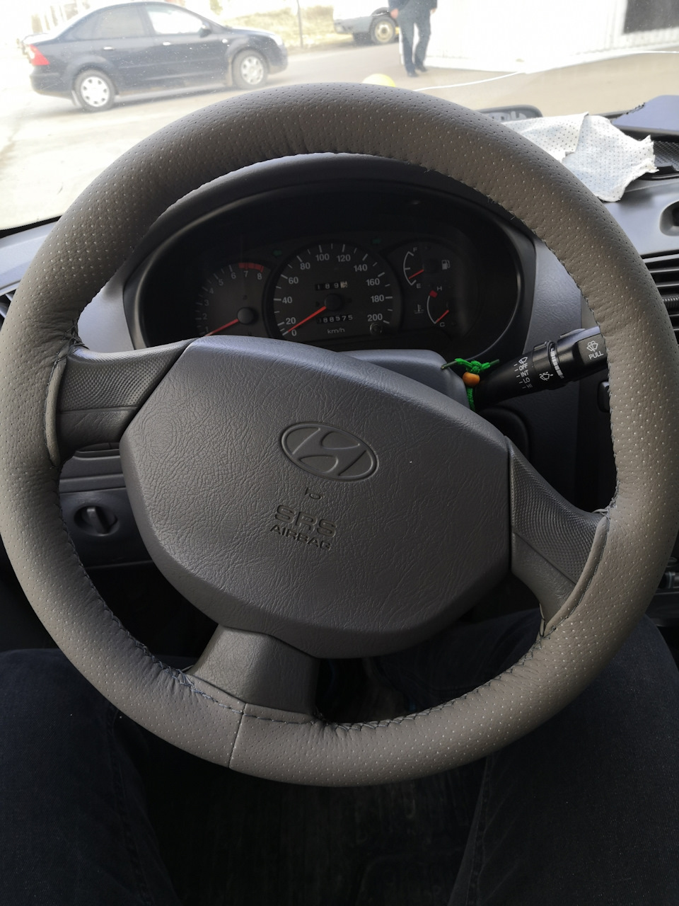 Обновил руль — Hyundai Accent (2G), 1,5 л, 2008 года | аксессуары | DRIVE2