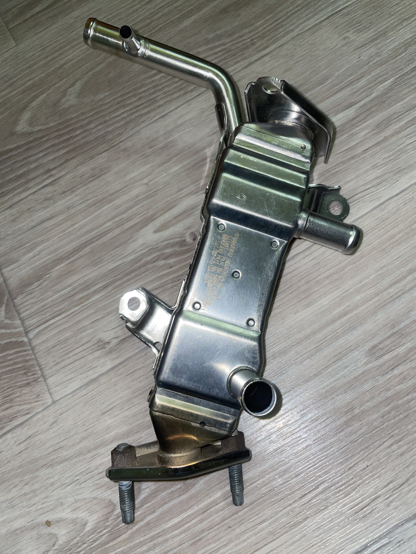 EGR … чистка — Toyota Prius Alpha, 1,8 л, 2015 года | плановое ТО | DRIVE2