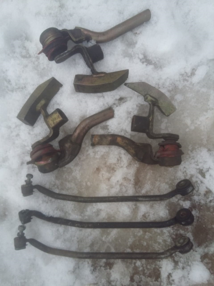 Тяги кулисы 6мкпп 01Е Audi A4, A6, Allroad на Audi A6 (C5), Audi A4 (B6 ...