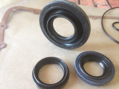 AH2365H Сальник привода левый Ниссан 38342 8Е00 NISSAN INFINITI ...