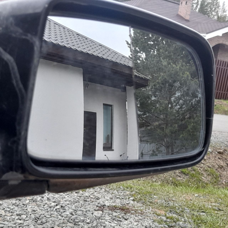Замена зеркального элемента MR520317 — Mitsubishi Cedia, 1,8 л, 2000 ...