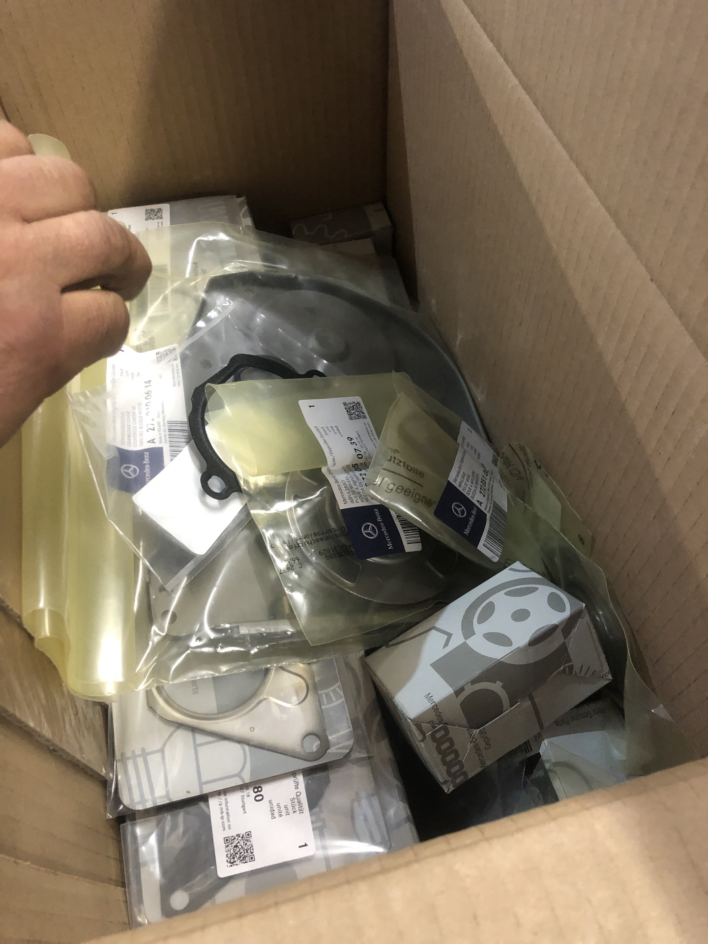 Приехала коробка с ништяками. — Mercedes-Benz E-Class (W211), 2,5 л ...