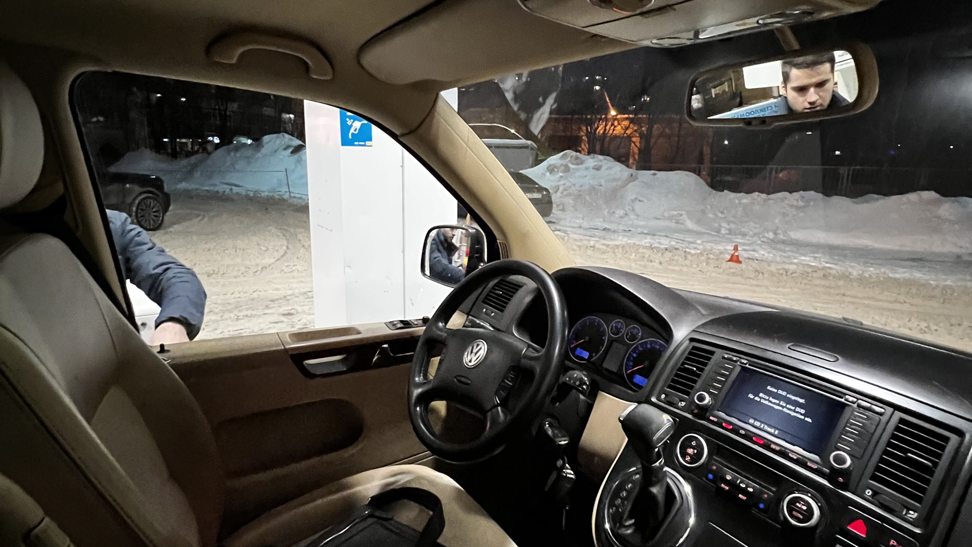 Volkswagen Multivan (T5) 3.2 бензиновый 2006 | VR6 на DRIVE2