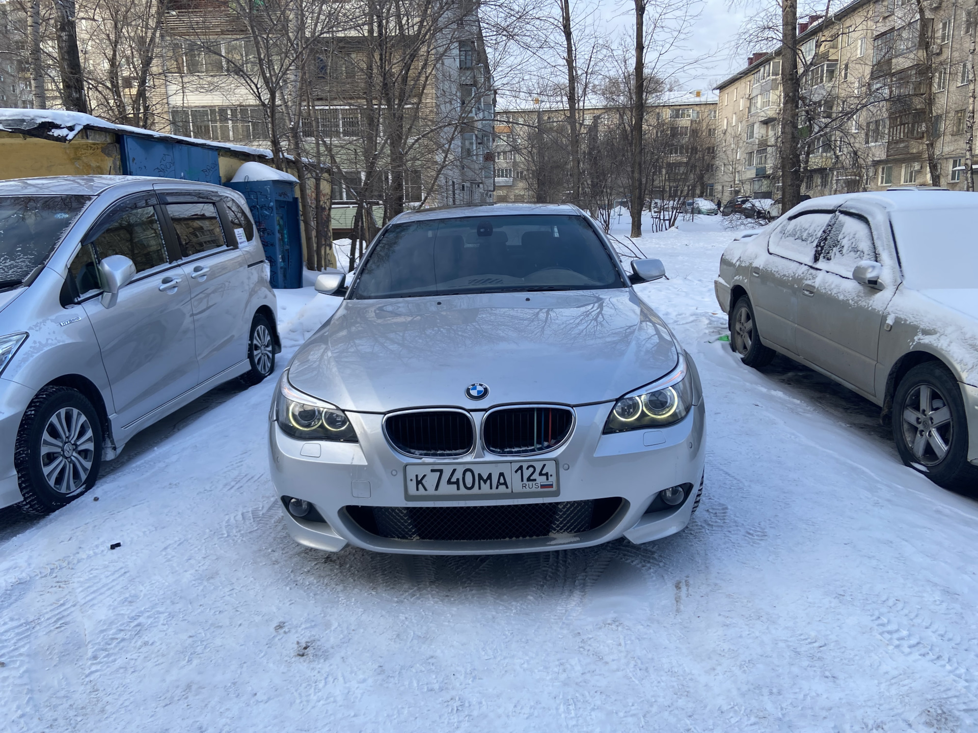 Дует холодным на яйки задних пассажиров — BMW 5 series (E60), 3 л, 2003 года | поломка | DRIVE2