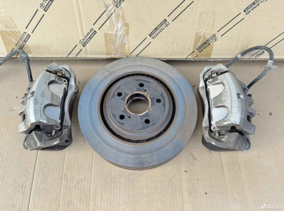 Передние тормоза от РХ4 2020г на Камри 70 — Toyota Camry (XV70), 3,5 л ...