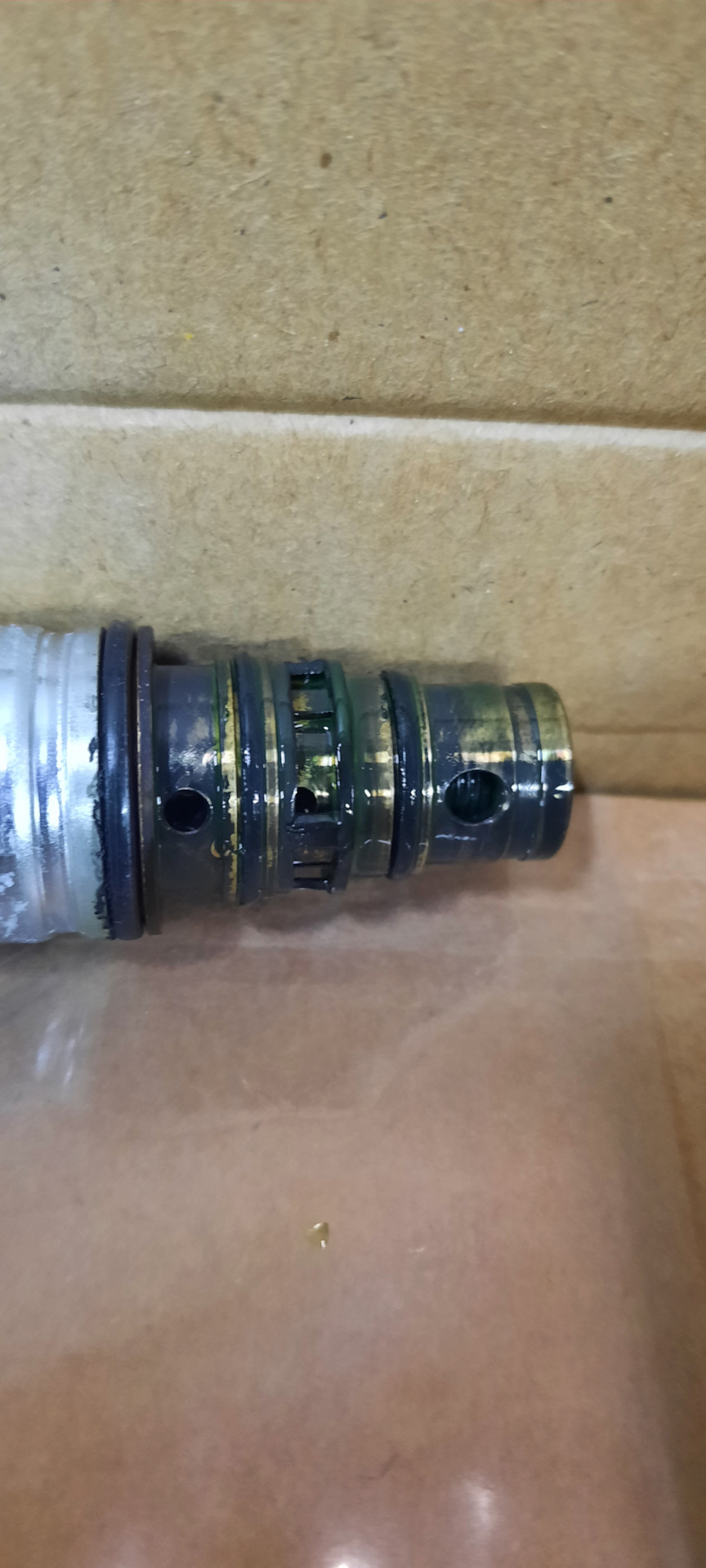 Замена клапана компрессора кондиционера — Jaguar XF (1G), 2 л, 2014 ...