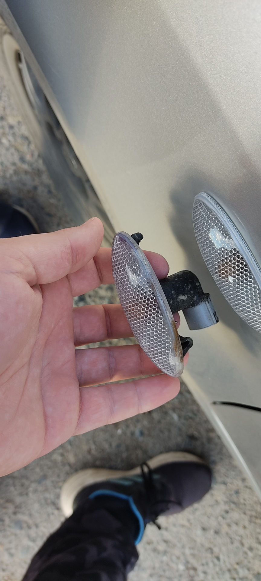 Повторитель поворотника — Toyota Raum (20), 1,5 л, 2008 года | запчасти ...