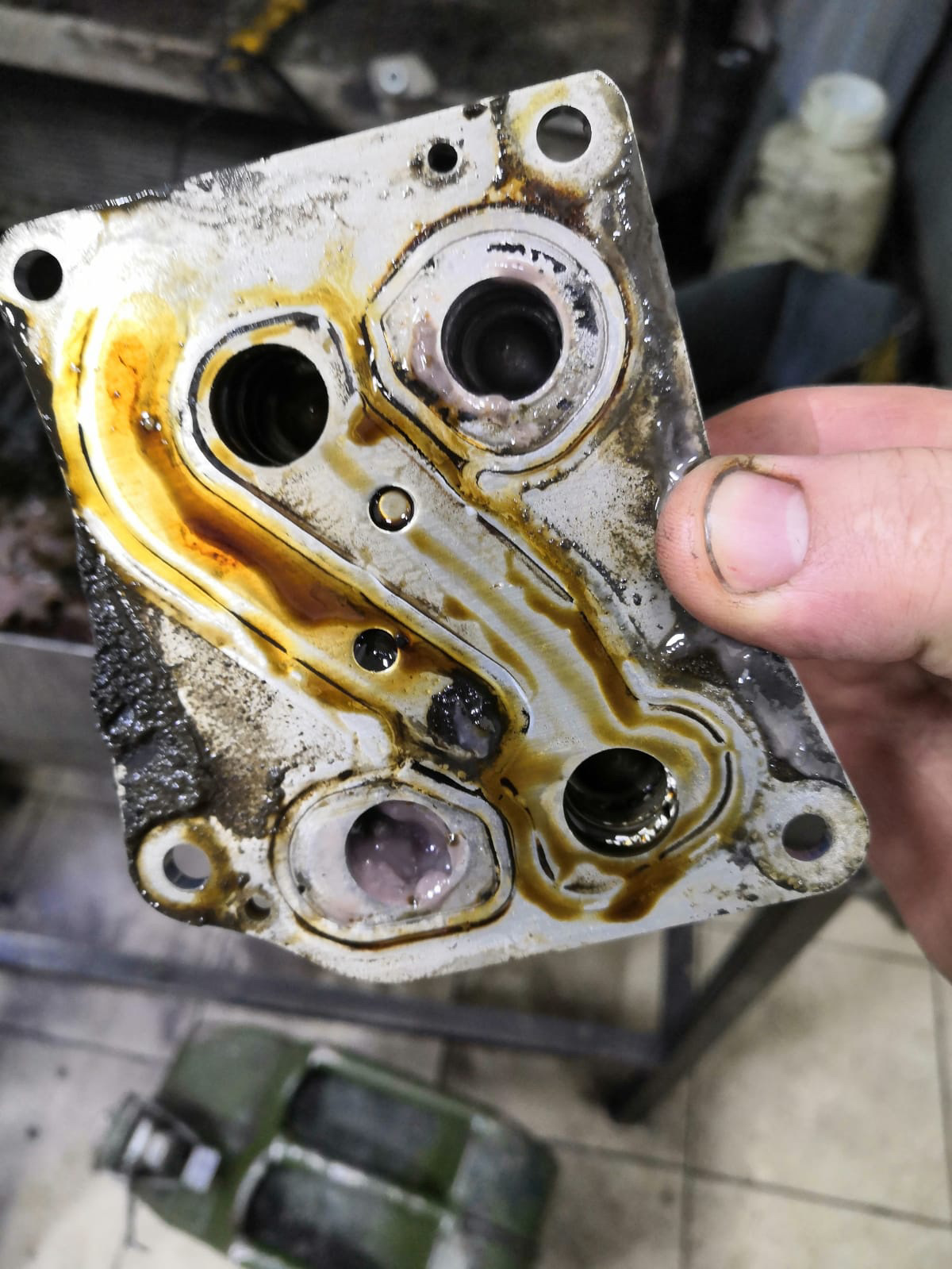 неБОЛЬШОЕ🤏 ТО. Цепь ГРМ, гидрокомпенсаторы … — Mercedes-Benz C-Class ...