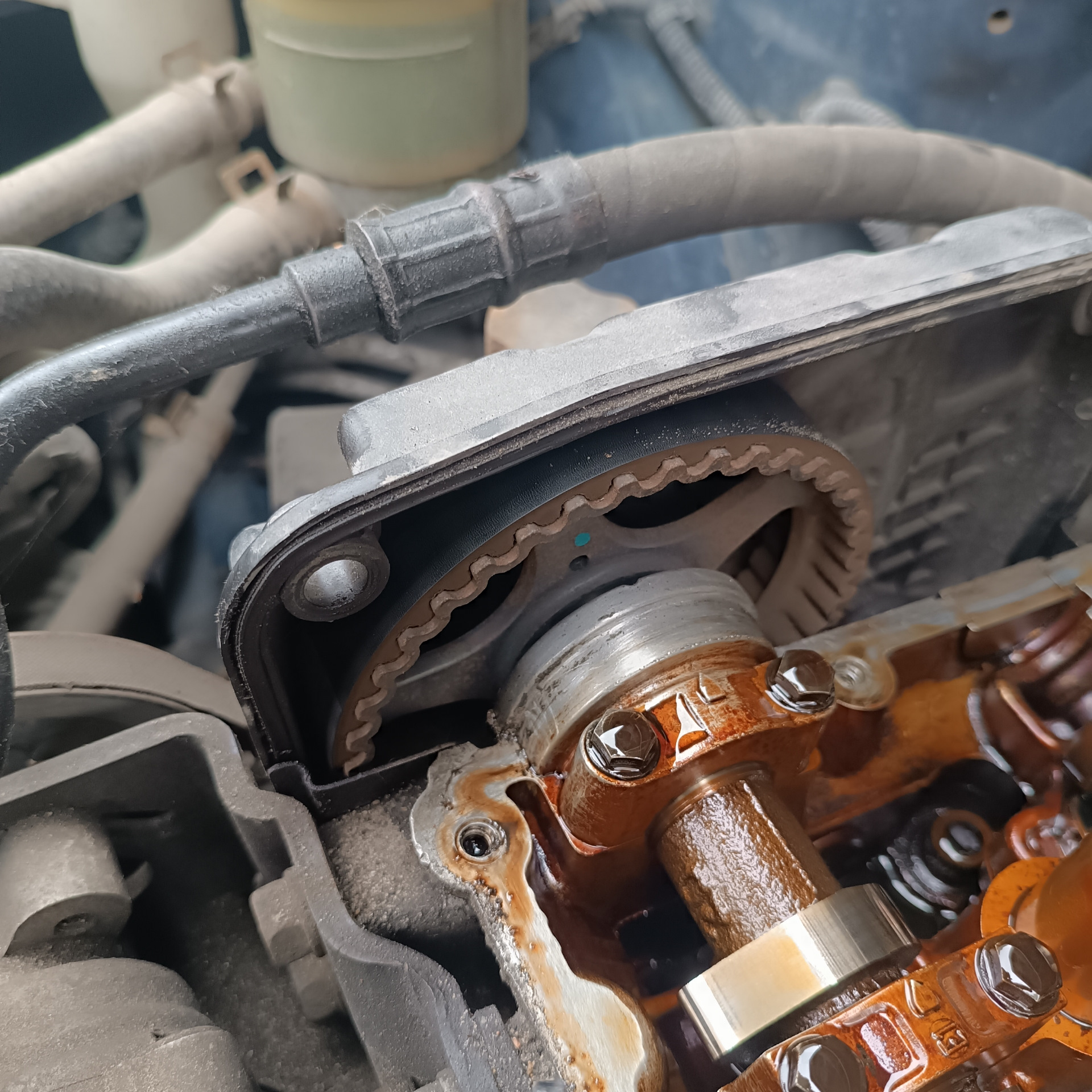 Прокладка клапанной крышки двигателя — Hyundai Getz, 1,4 л, 2006 года ...