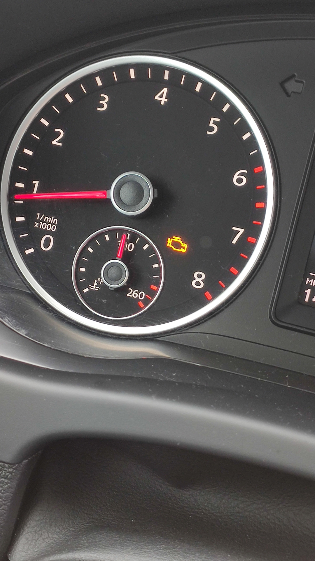 Сразу ошибка P0456 — Volkswagen Tiguan (1G), 2 л, 2012 года | поломка ...