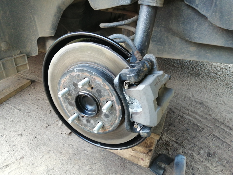 Замена задних ступиц, пыльников и восстановление разъёмов АБС. — Toyota ...