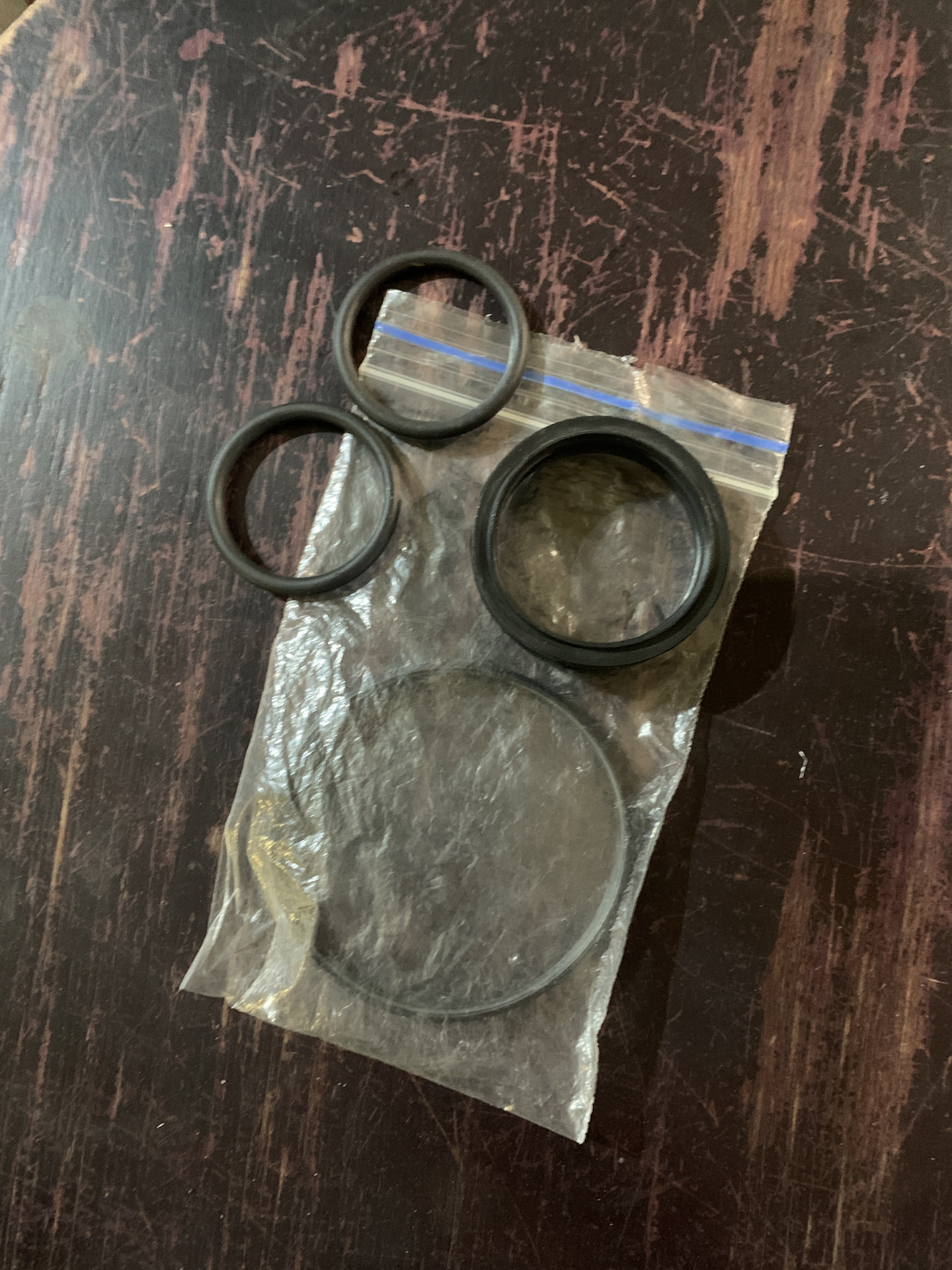 Течь между гуром и помпой. Замена помпы. Лишние прокладки. Форсунка ...