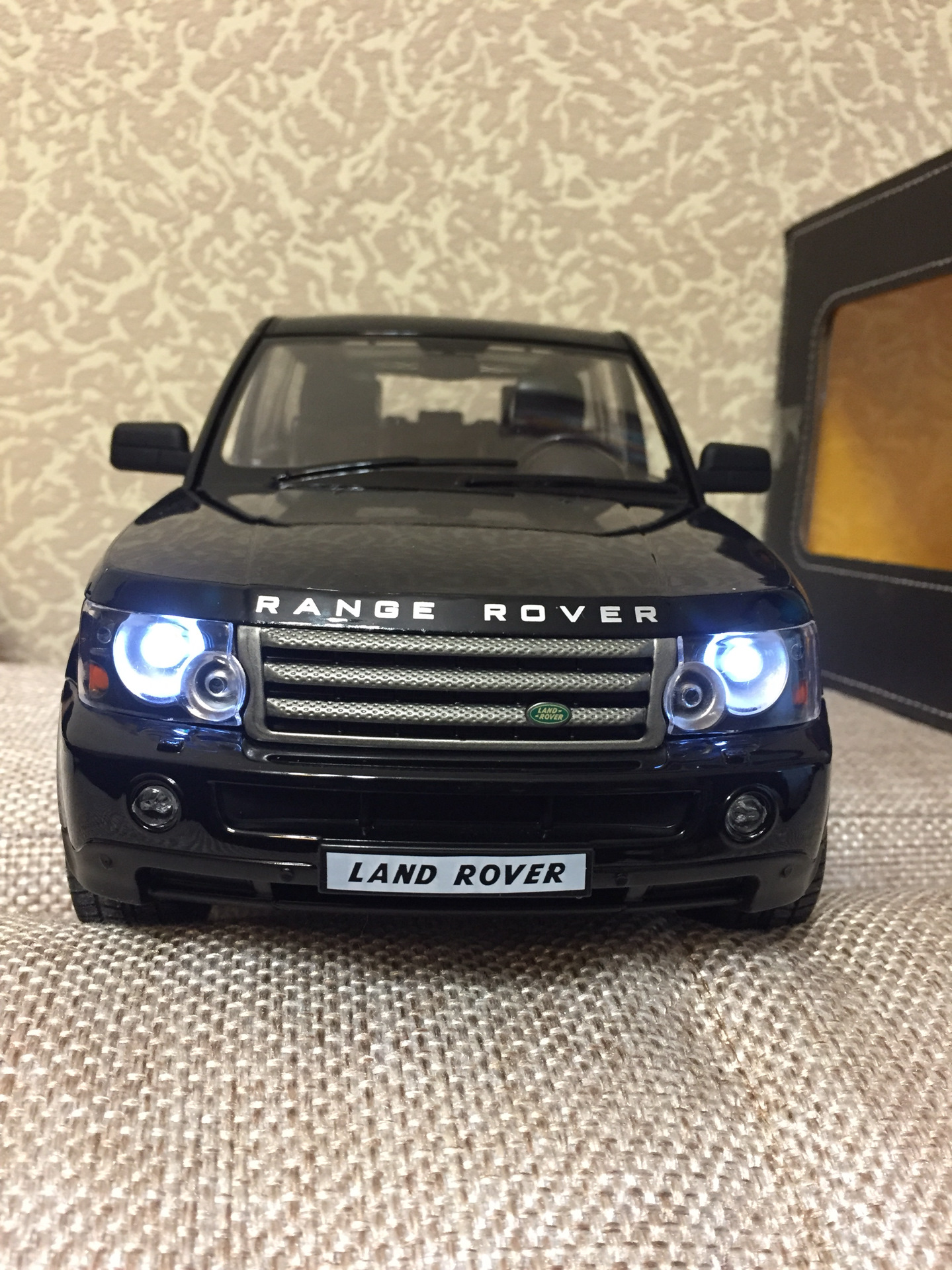 Range Rover Sport — mini — Land Rover Range Rover Sport (1G), 4,2 л ...