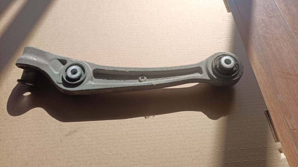 8K0407155C Несущий рычаг VAG | Запчасти на DRIVE2