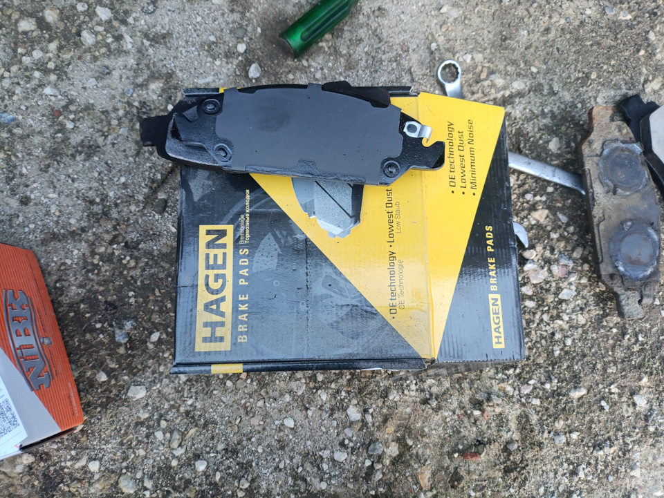 06.05.25 Обслуживание передних тормозов — Cadillac Escalade ESV (2G), 6 ...