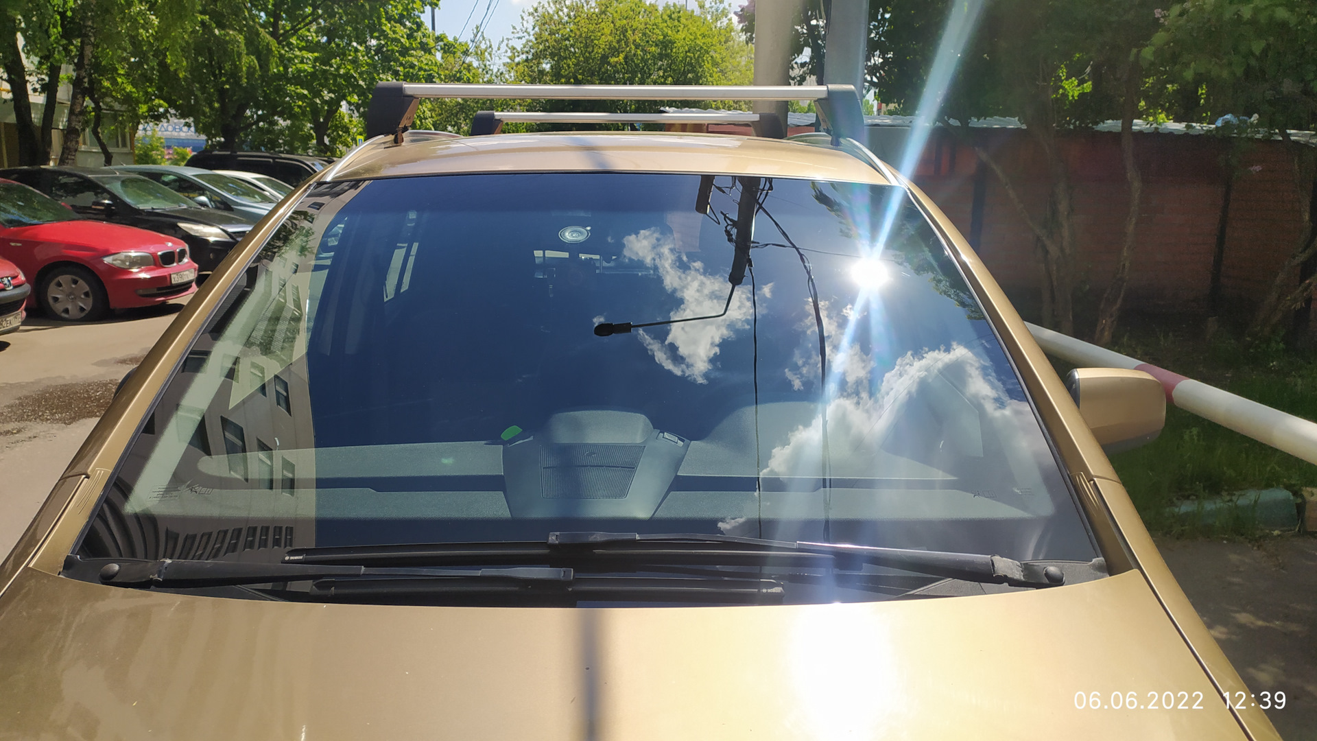 Установка нового лобового FYG. — Opel Zafira B, 1,8 л, 2013 года ...