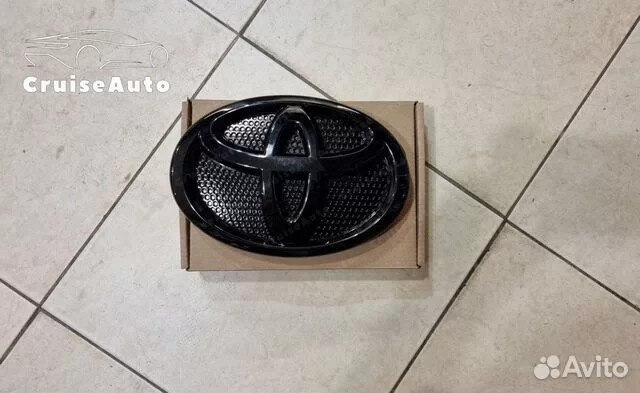 Эмблема Toyota Land Cruiser 200, Prado 150 Новая — DRIVE2