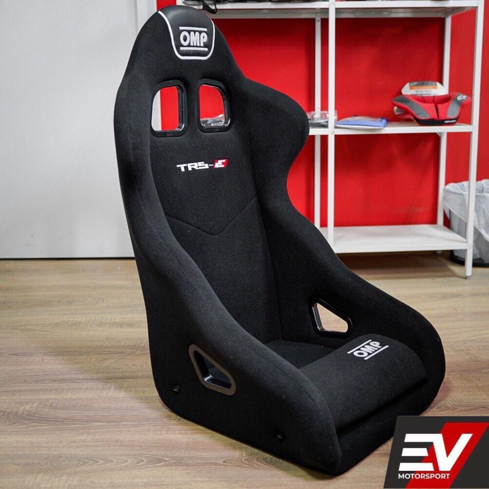 Кресло для автоспорта OMP TRS-E — EVmotorsport на DRIVE2