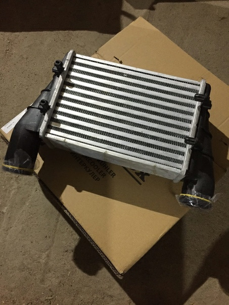 Замена интеркулера + клапан ВКГ — Volkswagen Passat B5, 1,9 л, 1997 ...