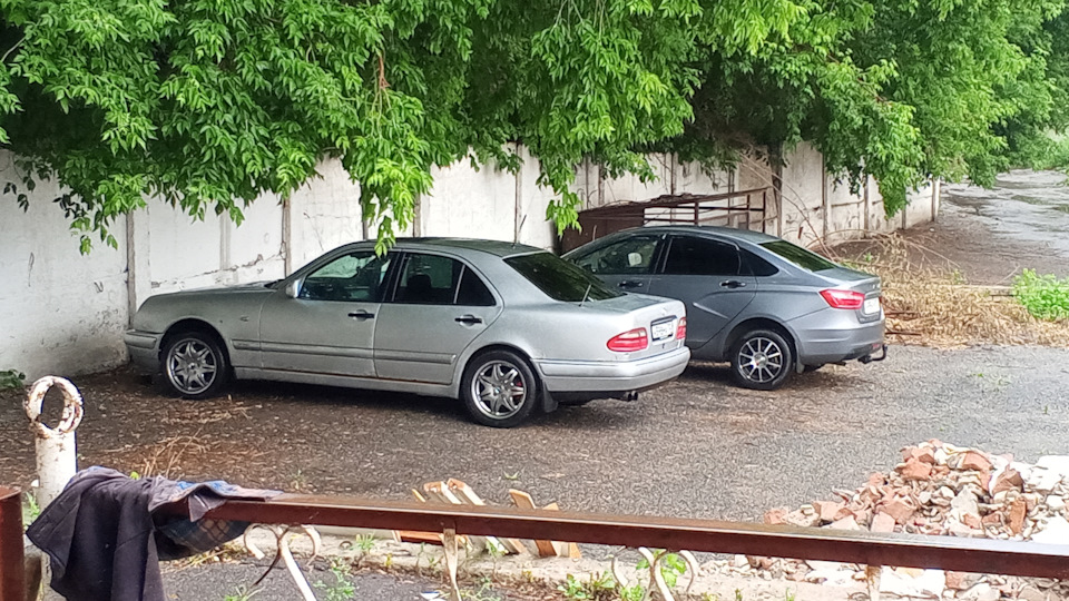 Mercedes-Benz E-Class (W210) 2.0 бензиновый 1997 | на DRIVE2