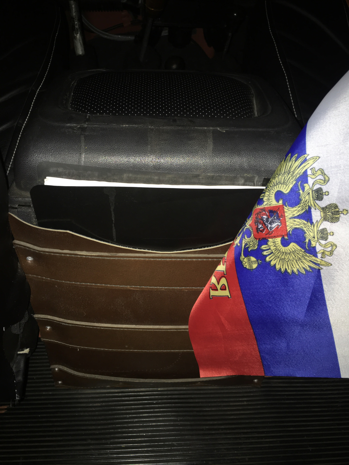 Бортжурнал N”9( Хранилище для «букваря»🛠😊) — УАЗ 31512, 2,4 л, 1993 года | своими руками | DRIVE2