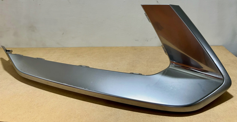 Молдинг ПРАВ ПТФ (86596-P1100) на KIA SPORTAGE 5 (NQ5) на KIA Sportage ...