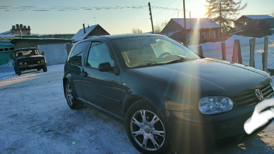 Как так?🧐 — Volkswagen Golf Mk4, 1,4 л, 2002 года | наблюдение | DRIVE2