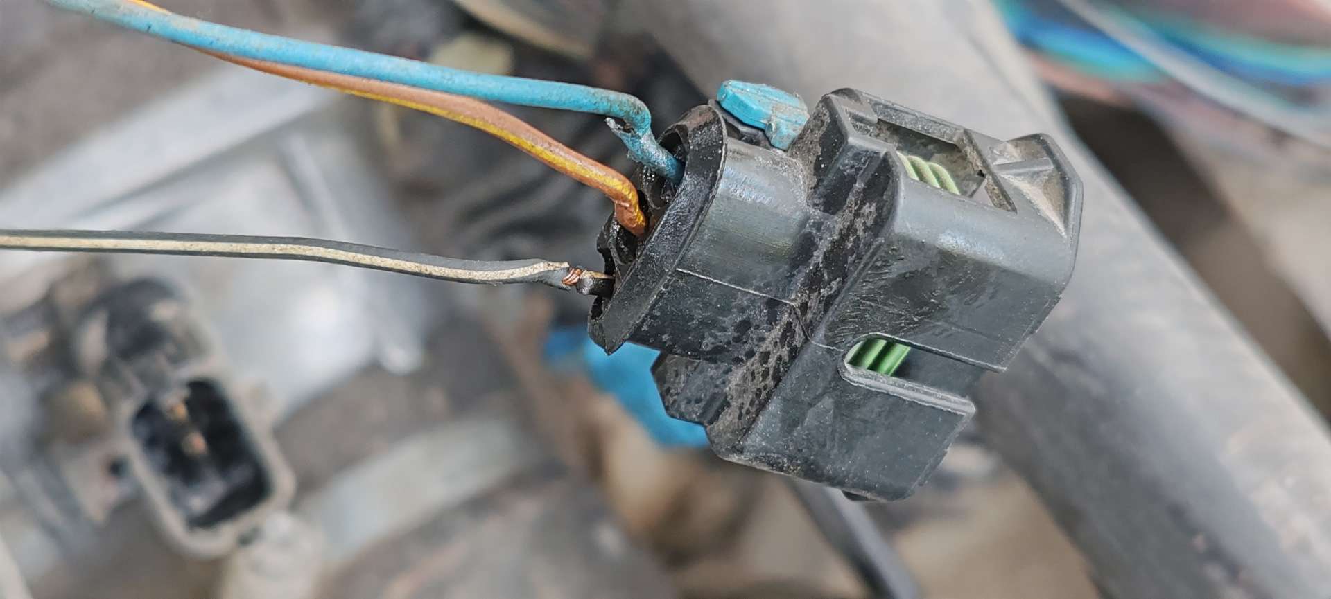 Убит в пустую весь день на проводку да бы победить ошибку P0530 — Opel ...