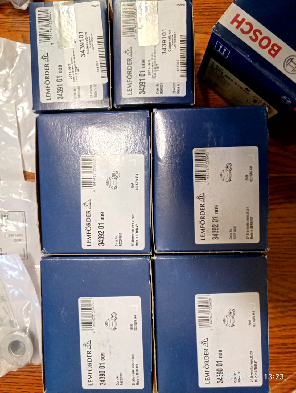 Сайлентблоки задней подвески — Land Rover Discovery IV, 3 л, 2012 года ...