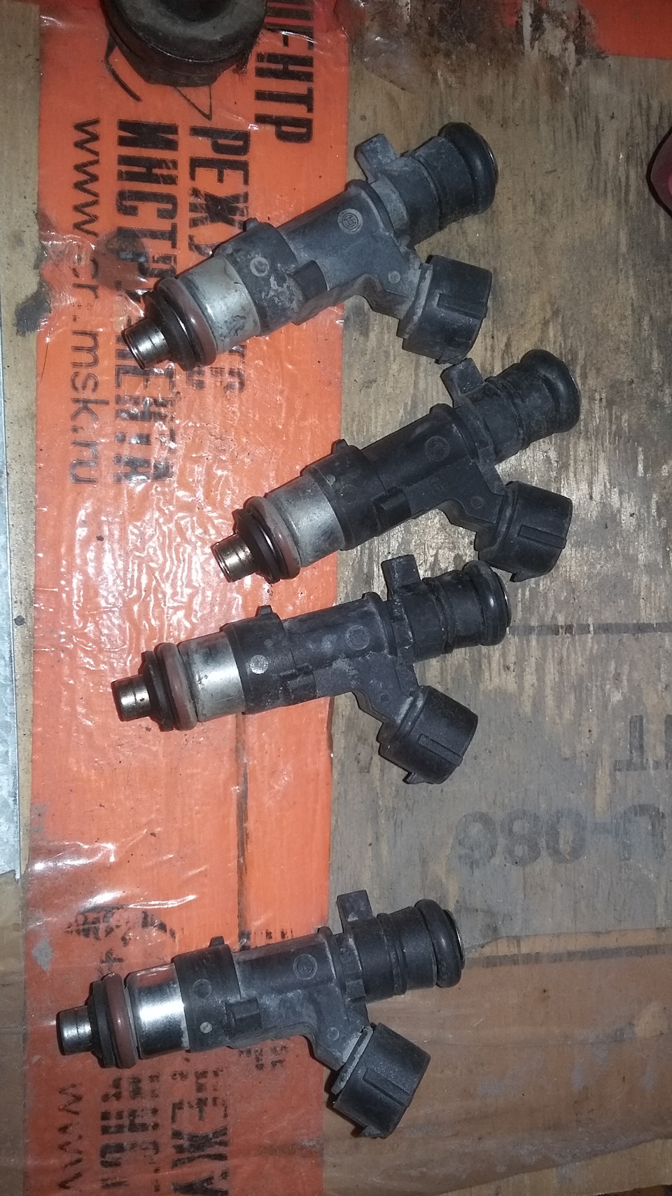 Установка аммо Bilstein B6 + сайлентблоков S3 + верх опор задних пружин ...